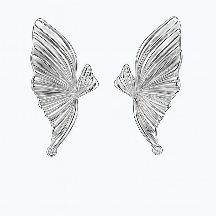 Butterfly wing style silver stud earring – ARISAA